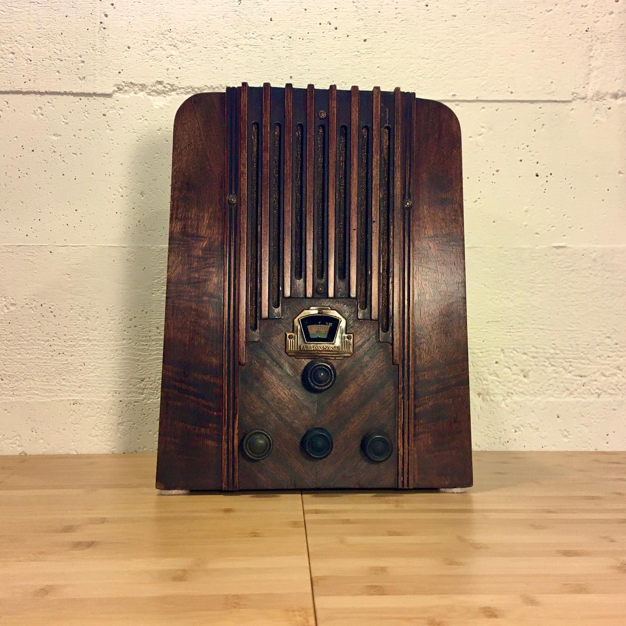 1934 Fairbanks Morse Skyscraper Tombstone Radio, Elec Restored ...