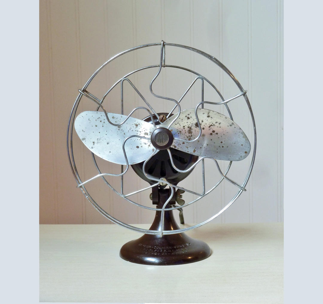 Vintage Electric Fan Barcol 8 Inch Bakelite Desk Fan - Mid | Fly Times ...