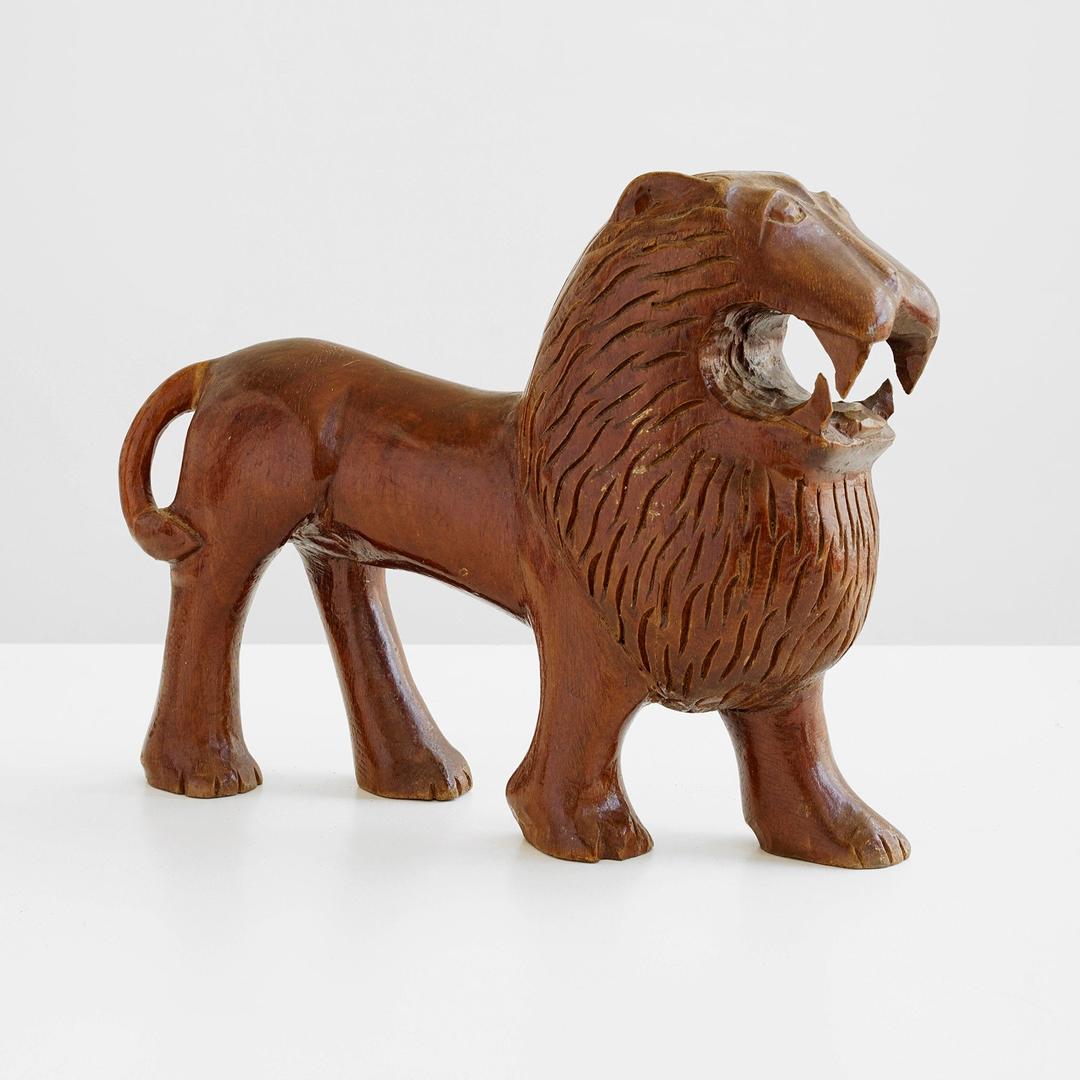 folk art lion carving, lion carving, vintage wood carving, animal ...