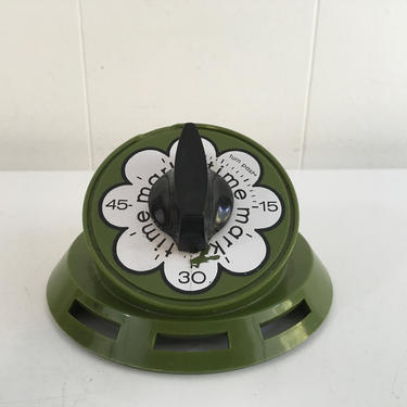 Vintage Green Bell Kitchen Timer Mark Time White | Check Engine Vintage ...