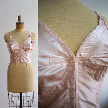Vintage 1950s Bullet Bra / True Form Bra / Vintage | Milk & Ice ...