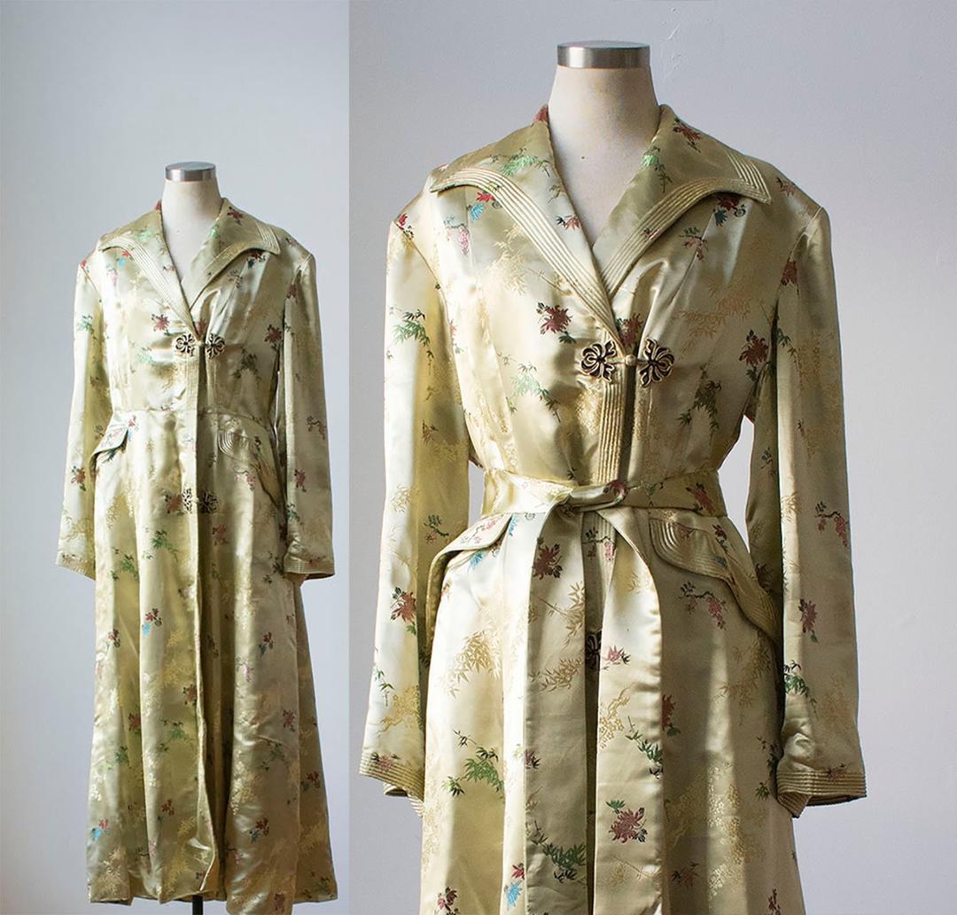 Vintage Silk Robe / Asian Silk Robe / Pale Yellow Robe / Heavyweight ...