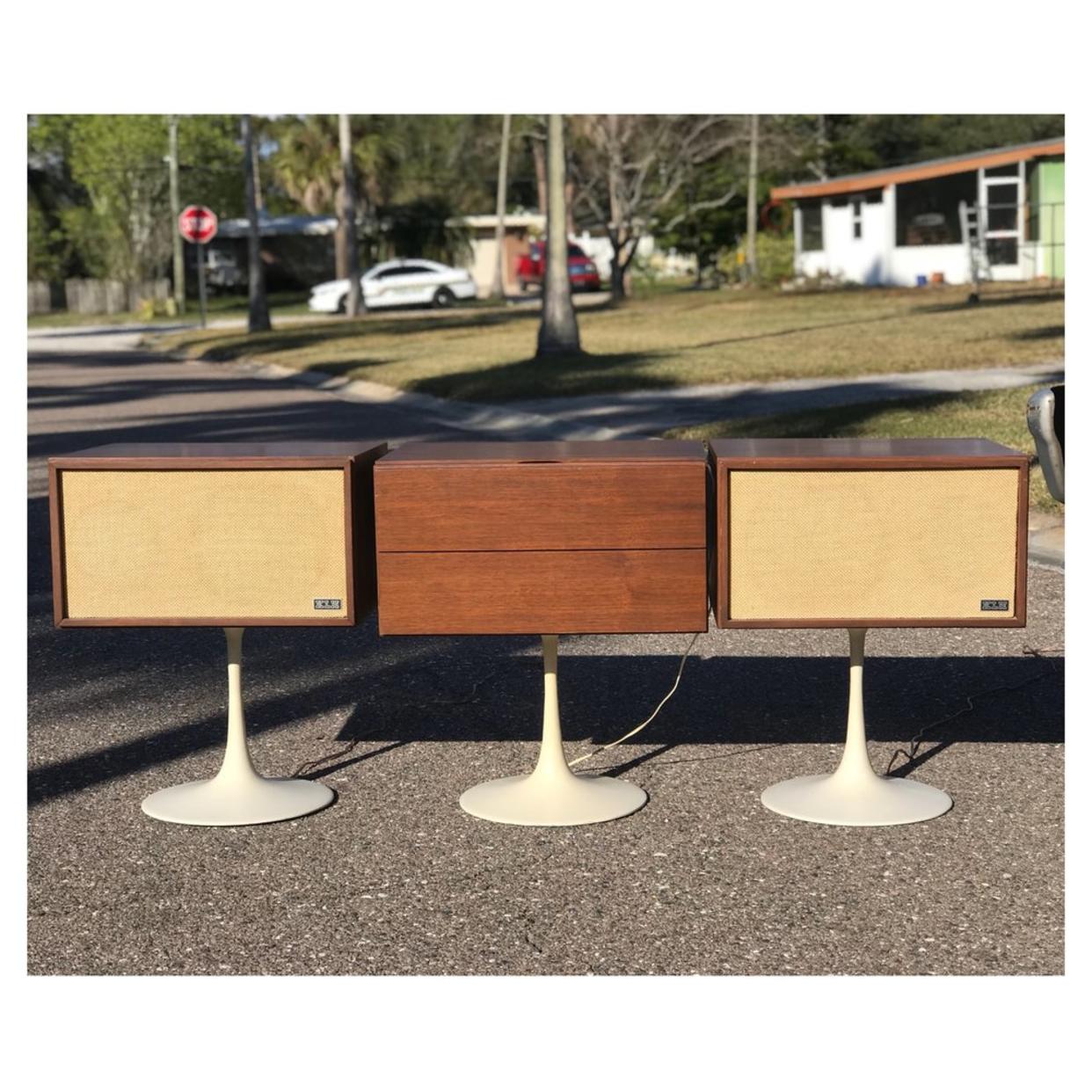 (SOLD) Rare 1960s KLH Twenty Plus Stereo/Turntable and Matching | Mod ...