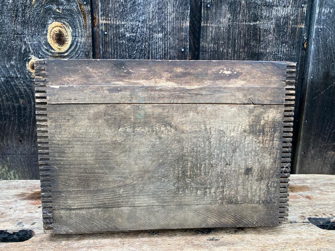 Vintage Crate -- Vintage Worn Crate -- Vintage Crates -- | Filosaphy ...
