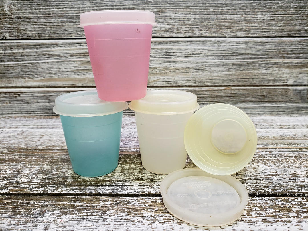 4 Vintage Midget Tupperware Containers & Lids, Pastel Millionaire ...