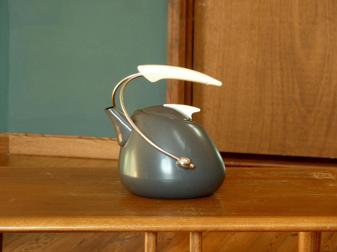 Vintage Streamliner Tea Kettle Noritake Colorwave in Graphite - Mid ...