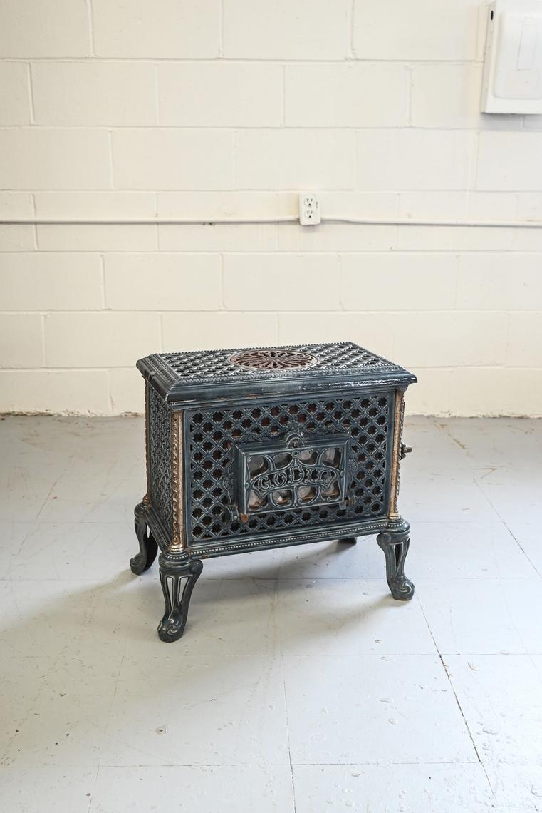 vintage french "godin" enamel wood stove | Joliette | Pickering, ON, Canada