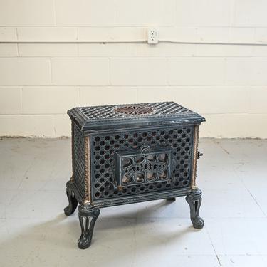 vintage french "godin" enamel wood stove | Joliette | Pickering, ON, Canada