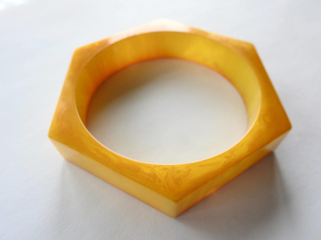Mid Century Modernist Bakelite Geometric Bangle | Legendary Beast | U ...