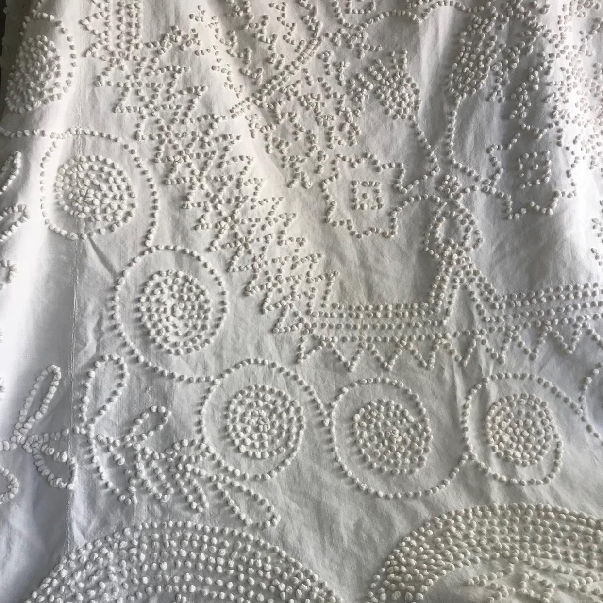 19th C Candlewick Bedspread, Homespun, Poster Bed, 3 Panel, | Jan's ...