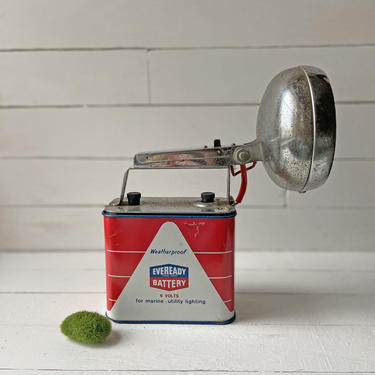 Vintage EVEREADY Battery And Lantern, Flashlight | 6 Volts | Marine ...