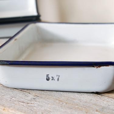 Vintage enamelware photography trays / white and blue Czech | Sunflower ...