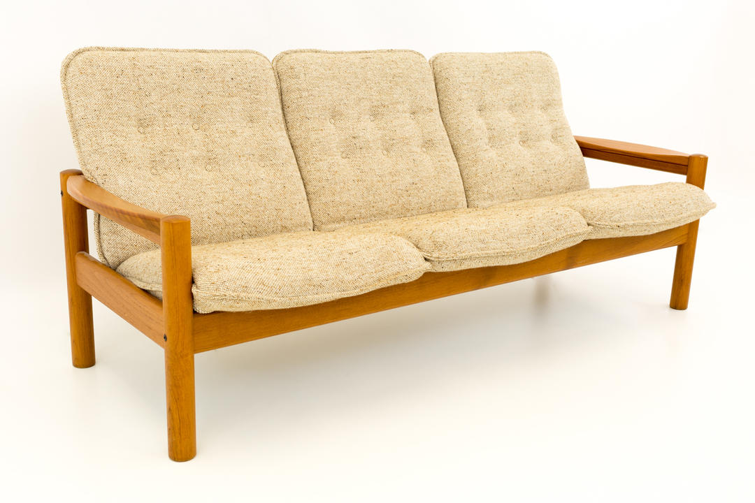 Tarm Stole OG Mobelfabrik Style Upholstered Couch | Modern Hill ...