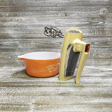 Vintage GE Hand Mixer, WORKS 1960's 1970's Gold Space Age | A GoGo ...