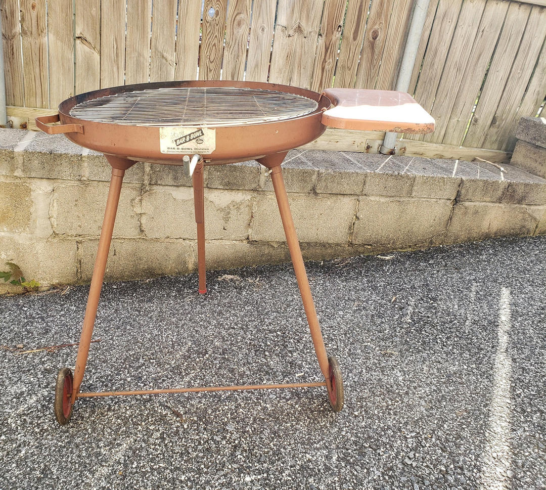 Vintage Bar-B-Bowl Outdoor Grill, Portable Mid Century Modern Bar-B-Que ...
