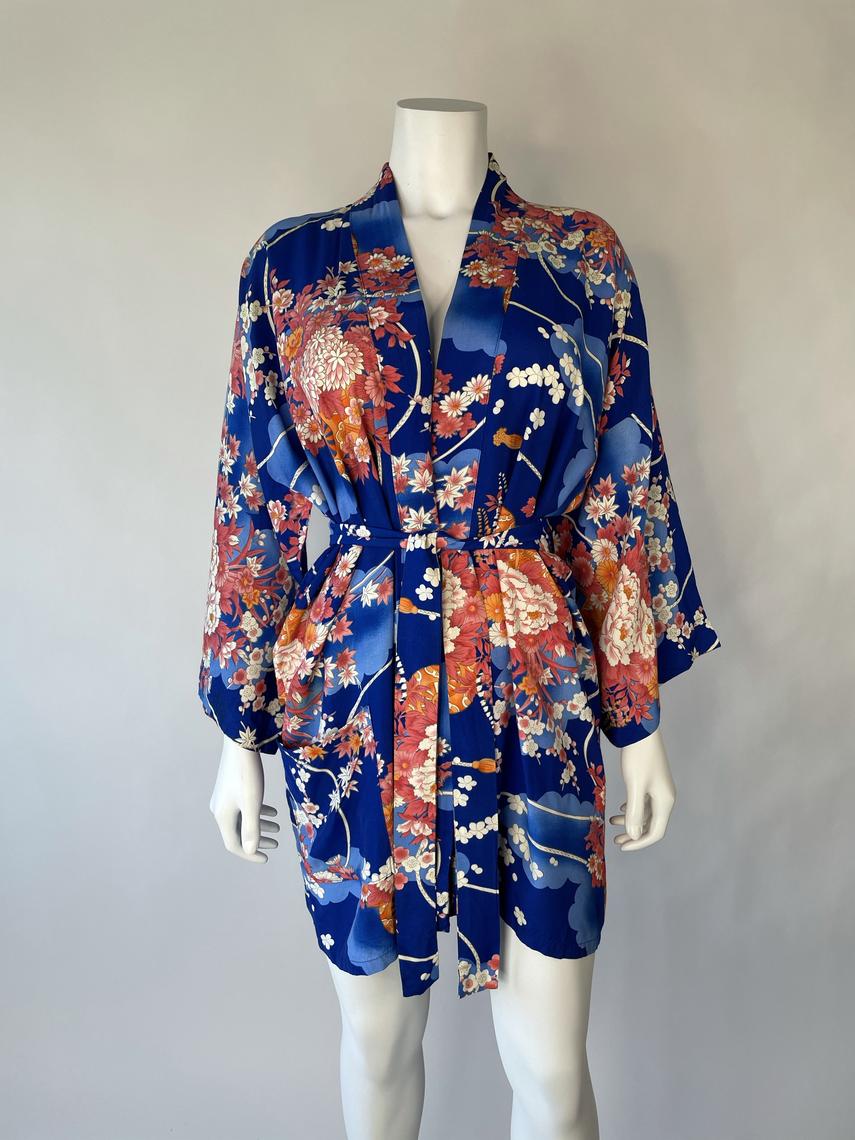Short Mid-Century Japanese Kimono Robe | Prototype Vintage | Austin, TX