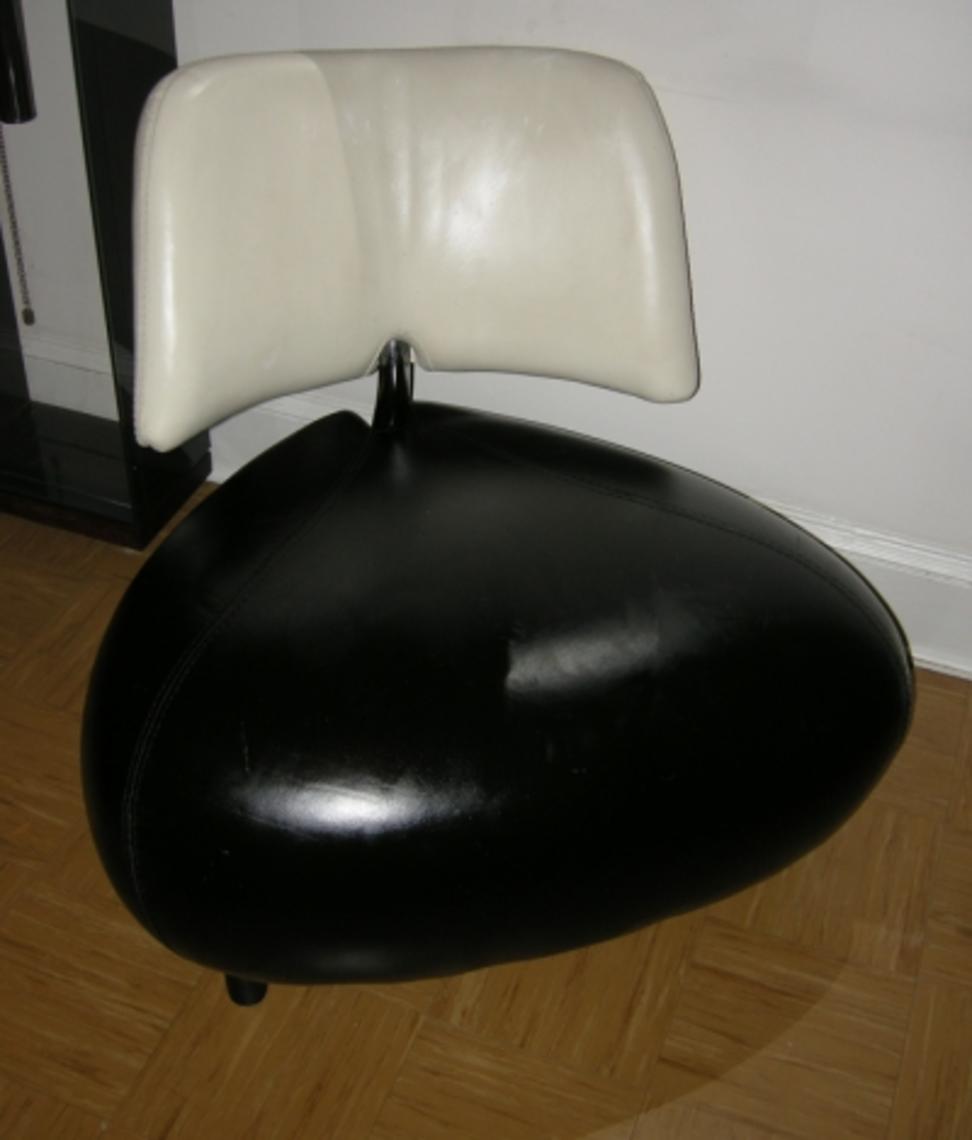 Pallone Chair Original 1980s Leather andChrome | Sturgis Antiques ...