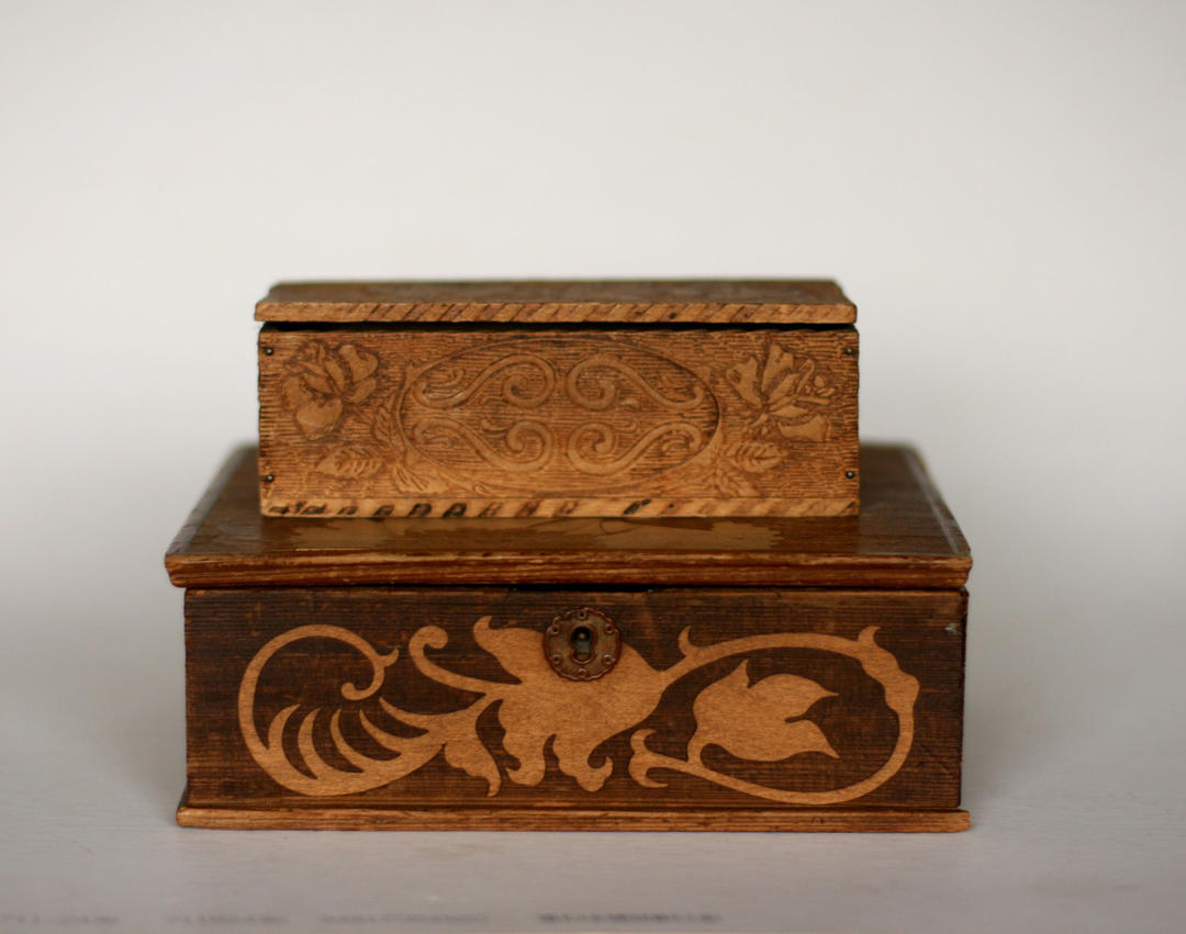 vintage Pyrography victorian wooden boxes / handkerchief box / jewelry ...